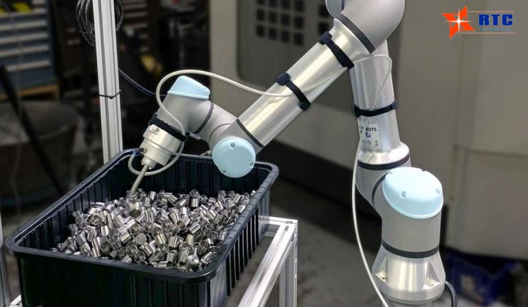 Cobot là gì? Điểm khác biệt giữa Cobot và Robot truyền thống
